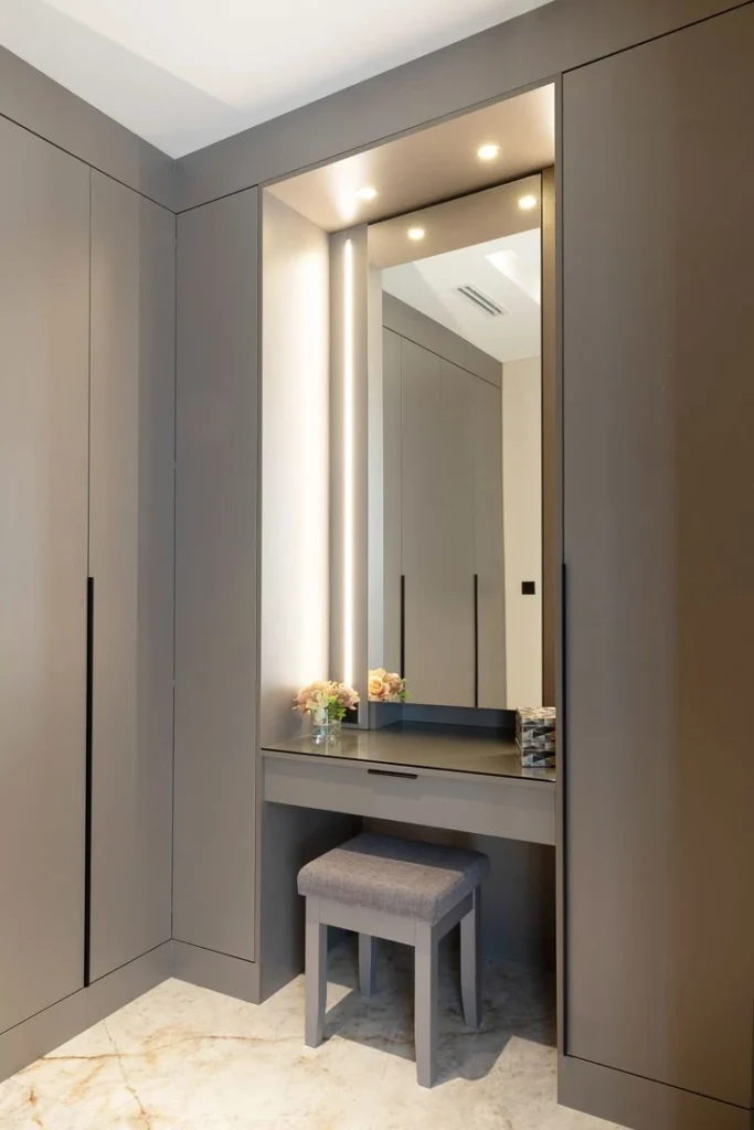Modern Dressing Unit with LED Mirror in Noida | Stylish Bedroom ...